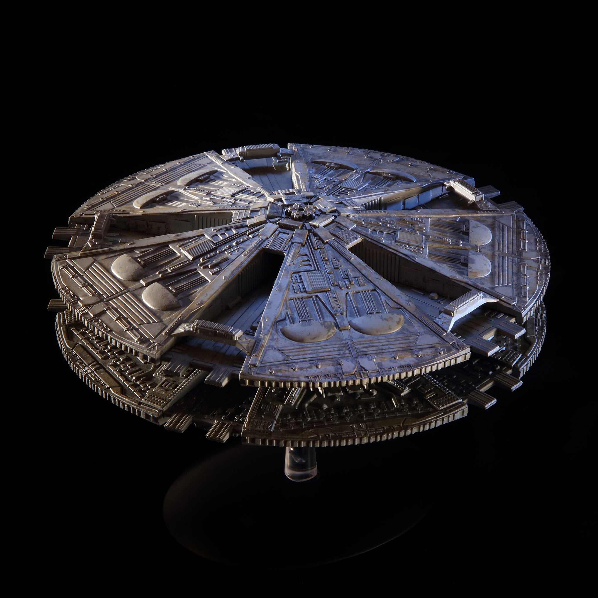 Battlestar Galactica Cylon Baseship (Classic)– Master Replicas